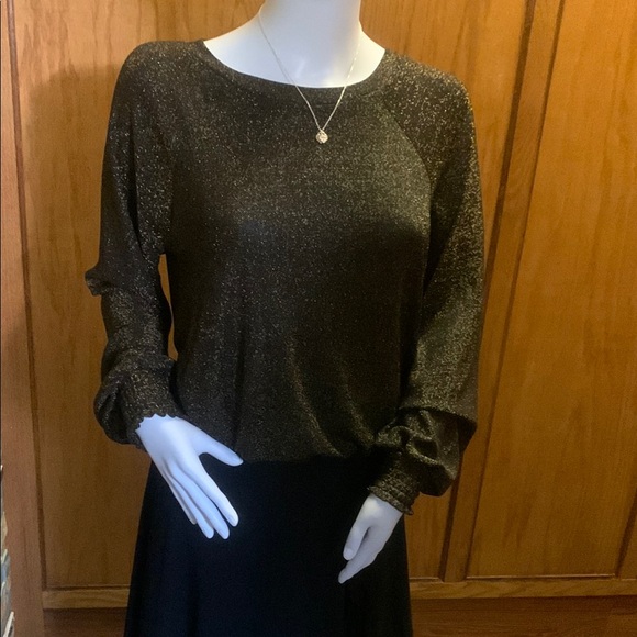 Kate & Mallory | Tops | Kate Mallory Shimmering Black Gold Xs Blouse ...
